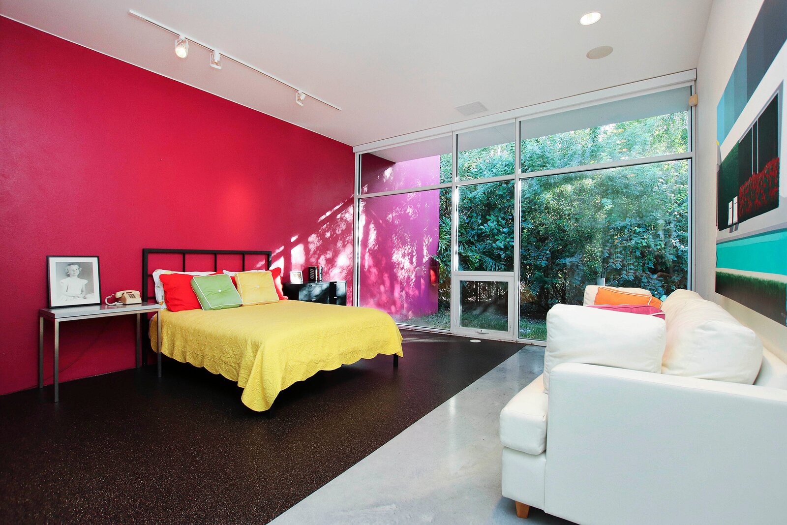 Photo 8 of 12 in The Damore House by Martie Lieberman, Premier Sotheby ...