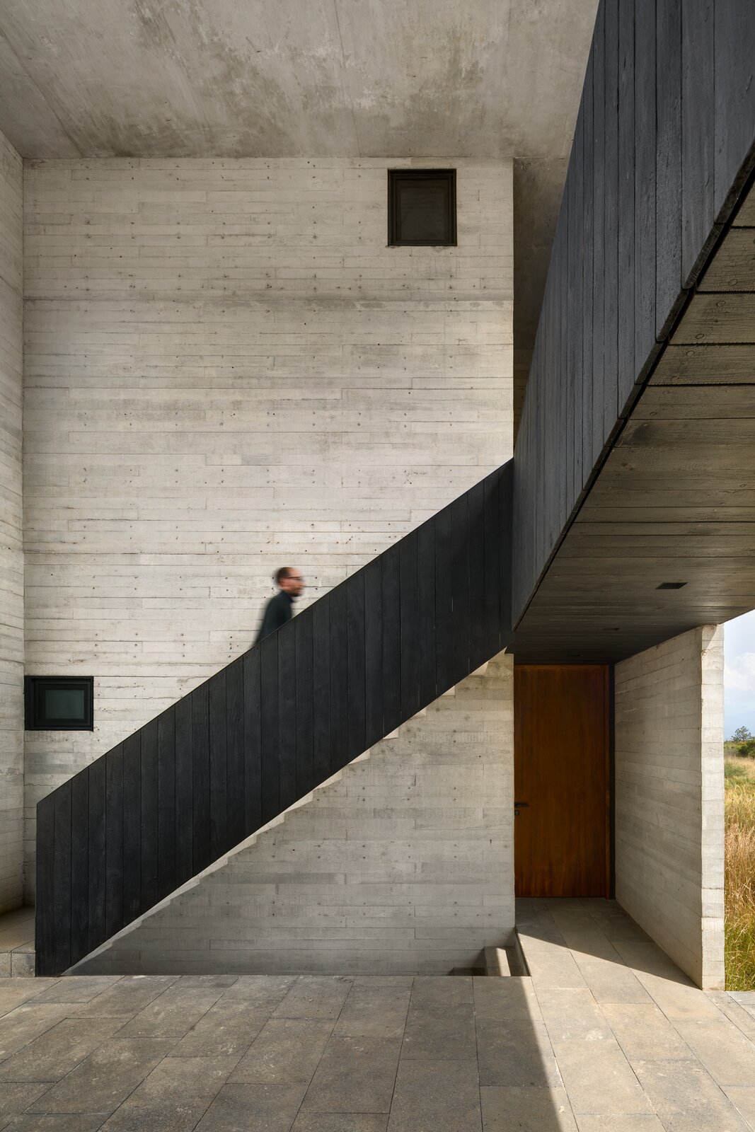 Photo 10 of 19 in RF Residence by JSa - Dwell