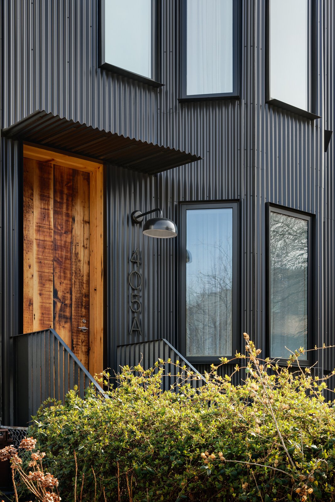 Photo 6 of 12 in South Slope House by Office of Architecture - Dwell