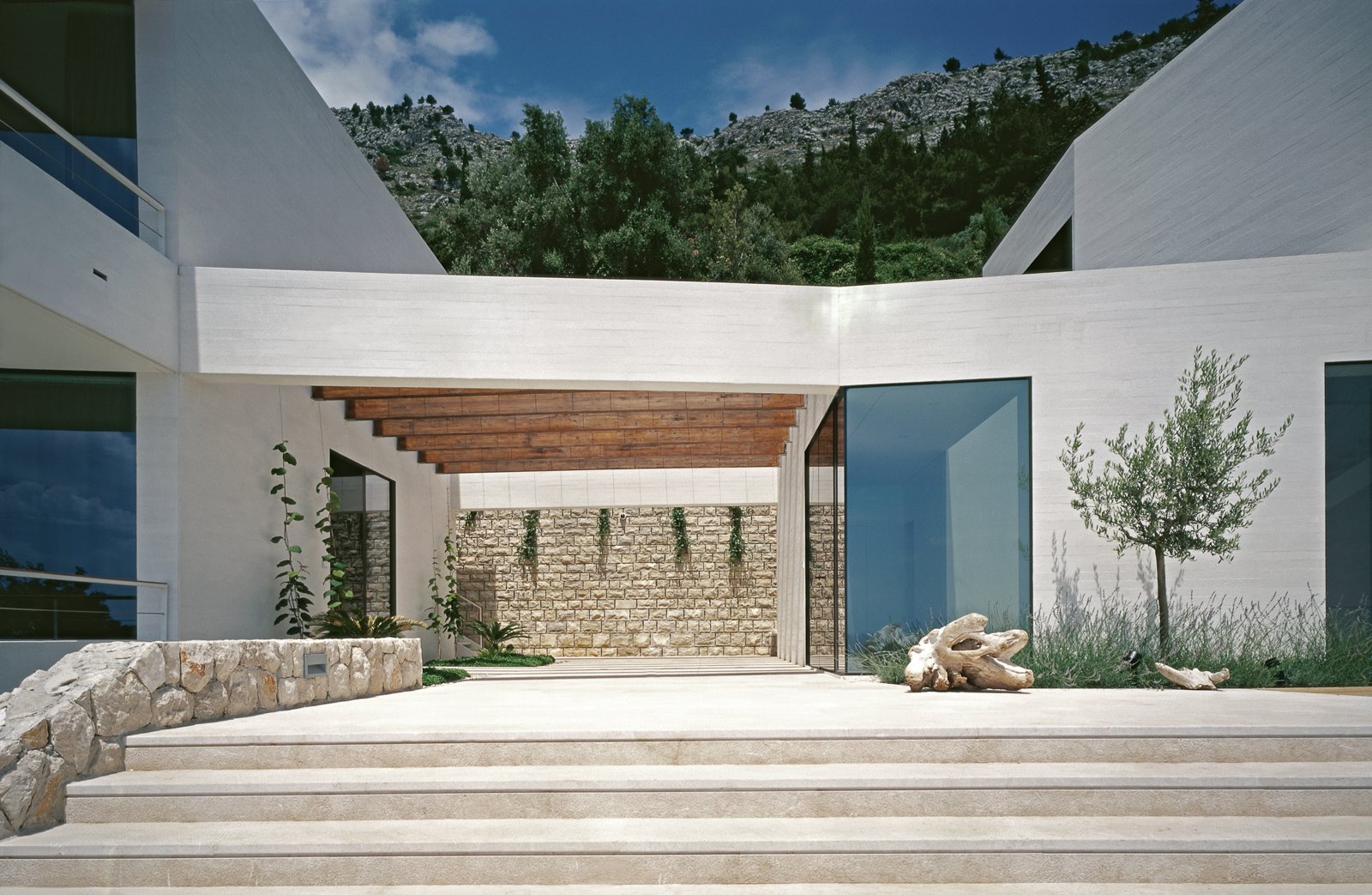 House U (9 Photos) - Dwell