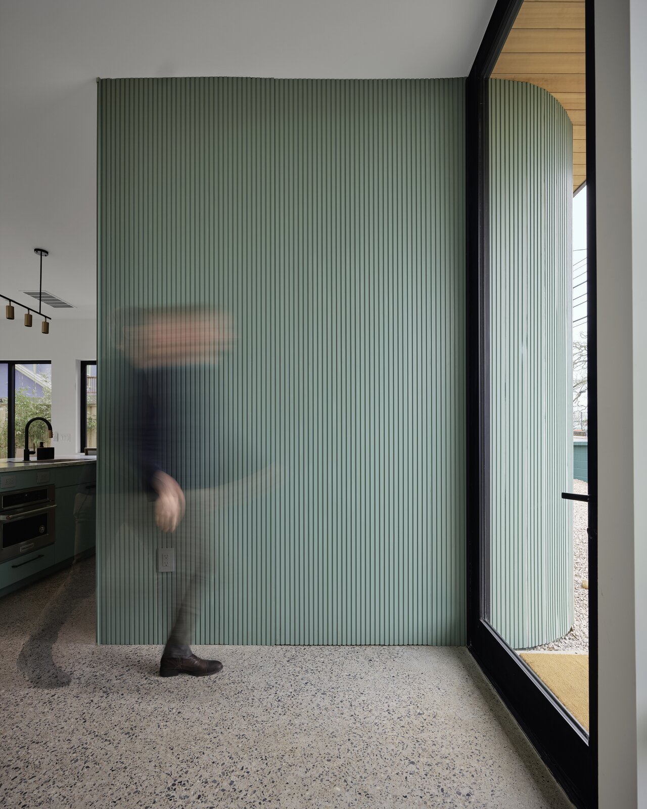 Photo 6 of 20 in East 12th Residence by Davey McEathron Architecture ...