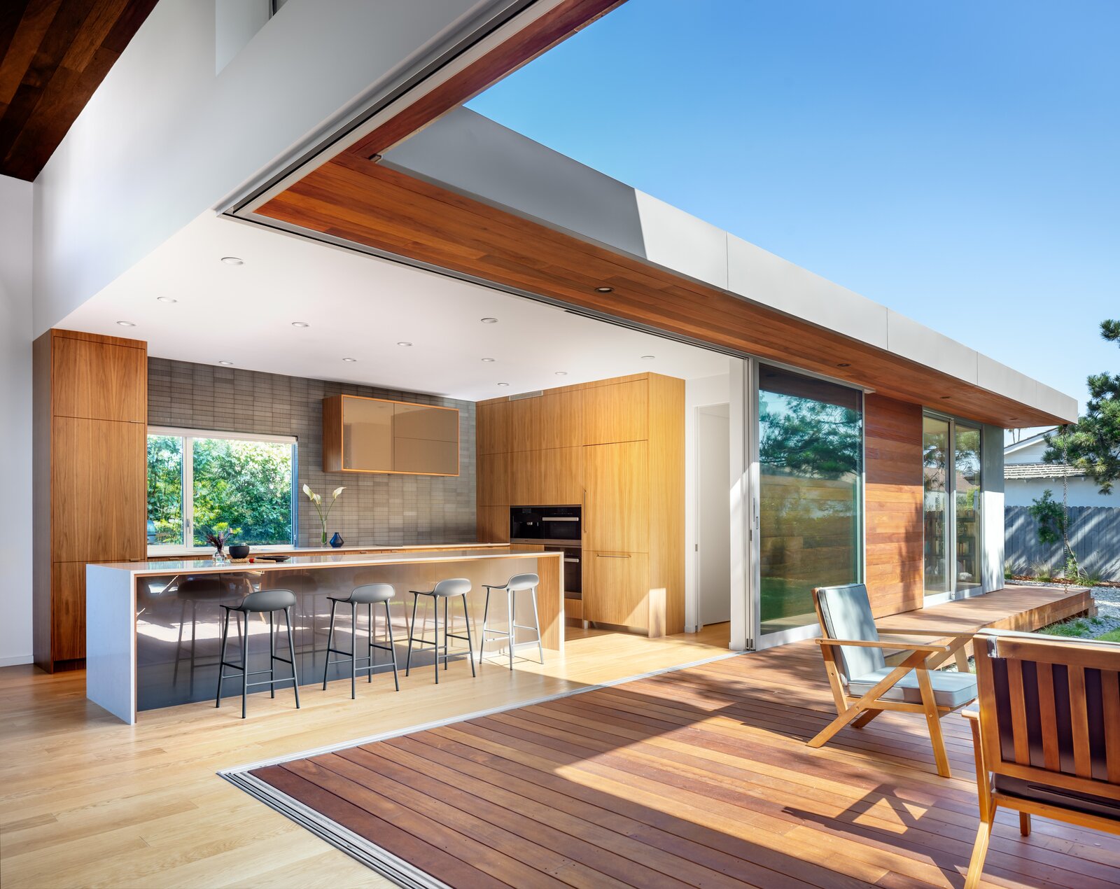 Photo 2 of 12 in Modern Engawa Inspired by Colega Architects - Dwell