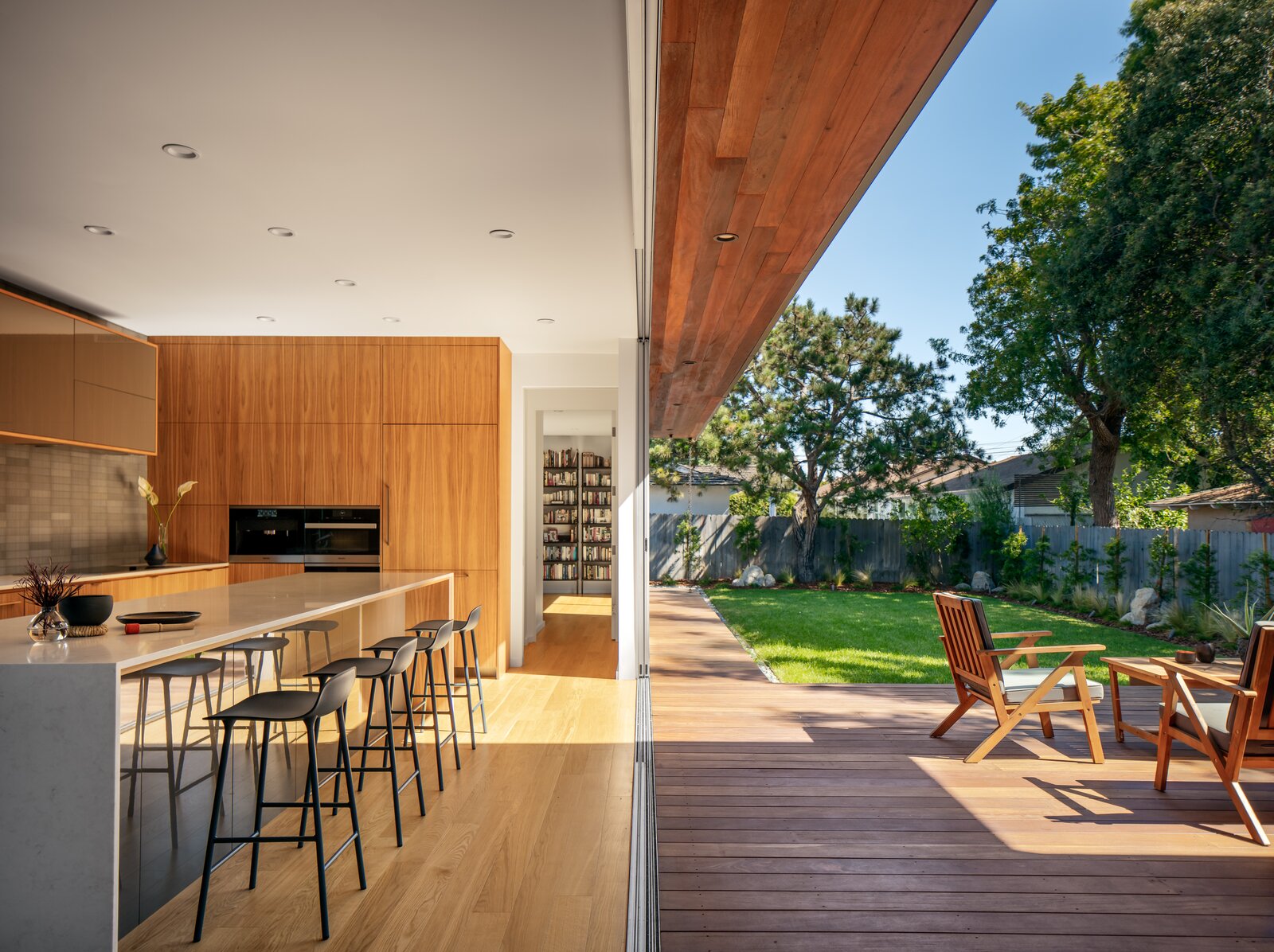 Photo 3 of 12 in Modern Engawa Inspired by Colega Architects - Dwell