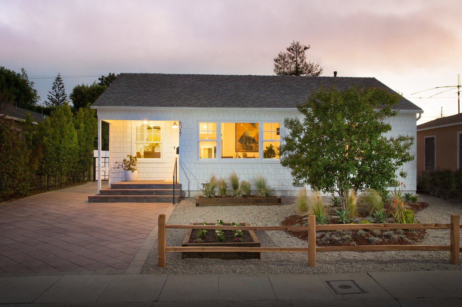 Photo 2 of 5 in Modern Farmhouse by Christina Kretschmer, High End ...