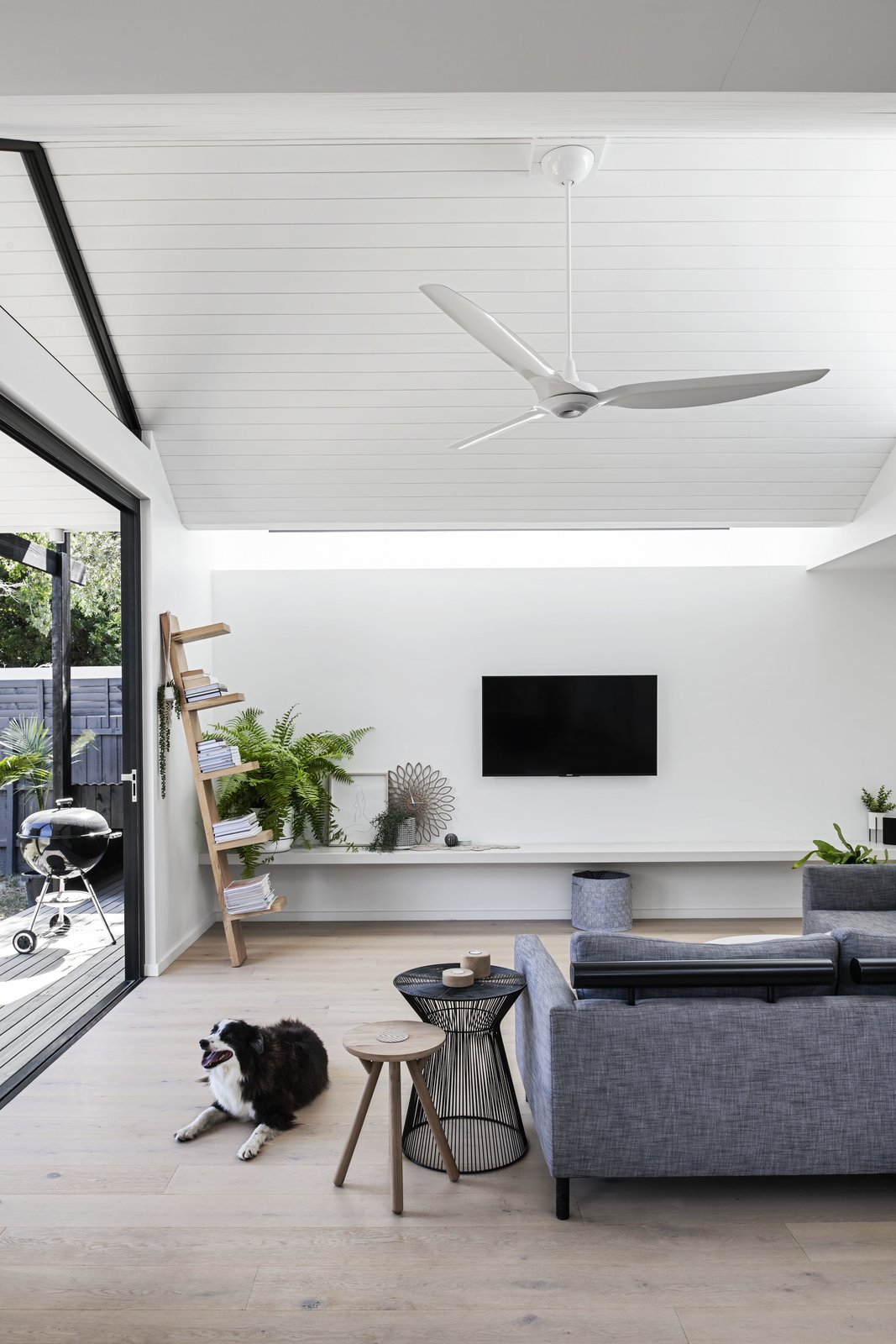 Photo 3 of 9 in A Bold Addition With a Zigzag Roof Ushers Light Into ...