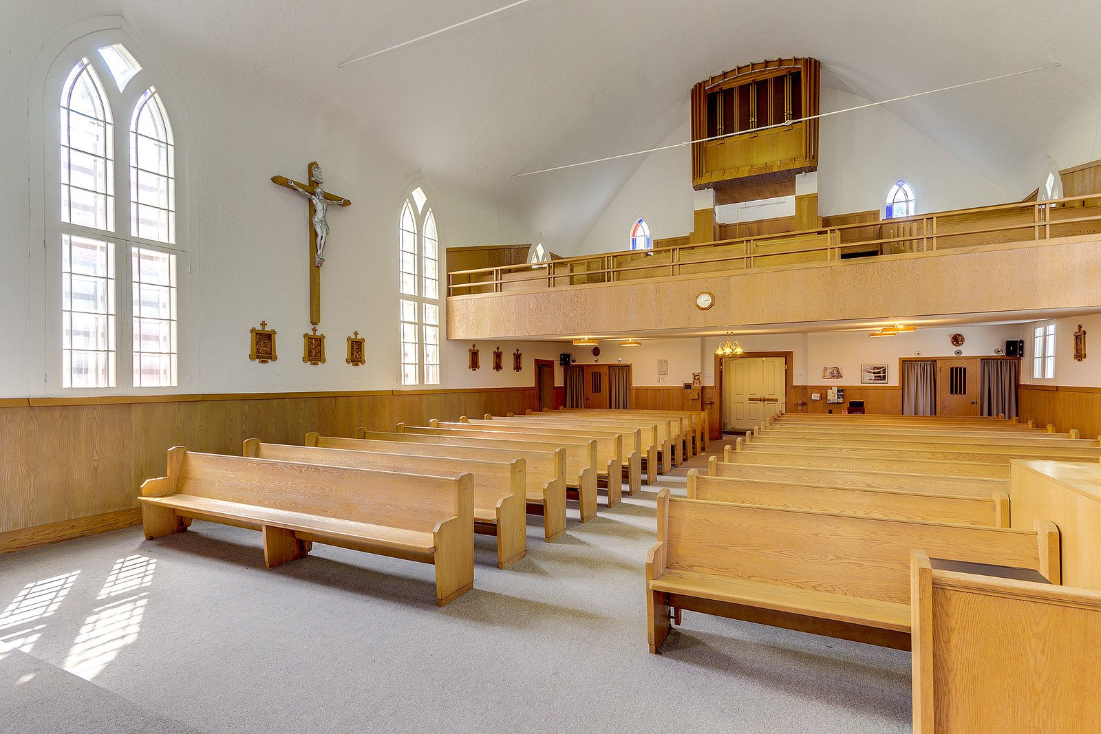 Photo 6 of 20 in Before & After: A Brick Church in Quebec Becomes a ...