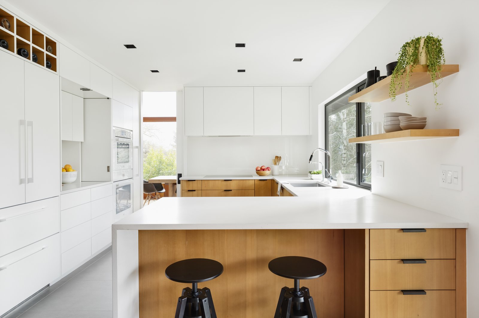 Photo 8 of 25 in 25 Memorable Midcentury Modern Kitchen Renovations ...