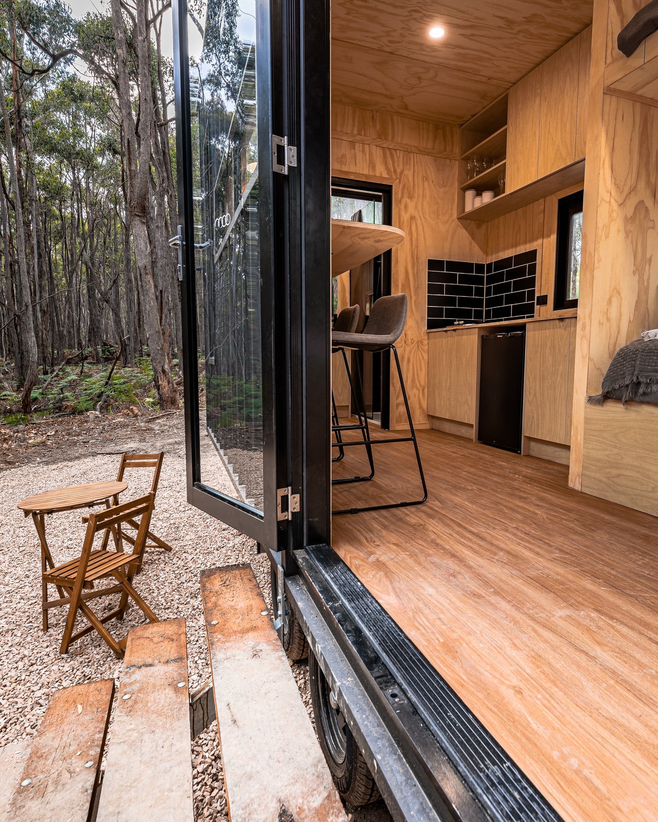 Photo 9 of 10 in Go Off-Grid in This Tiny Australian Cabin Made for ...