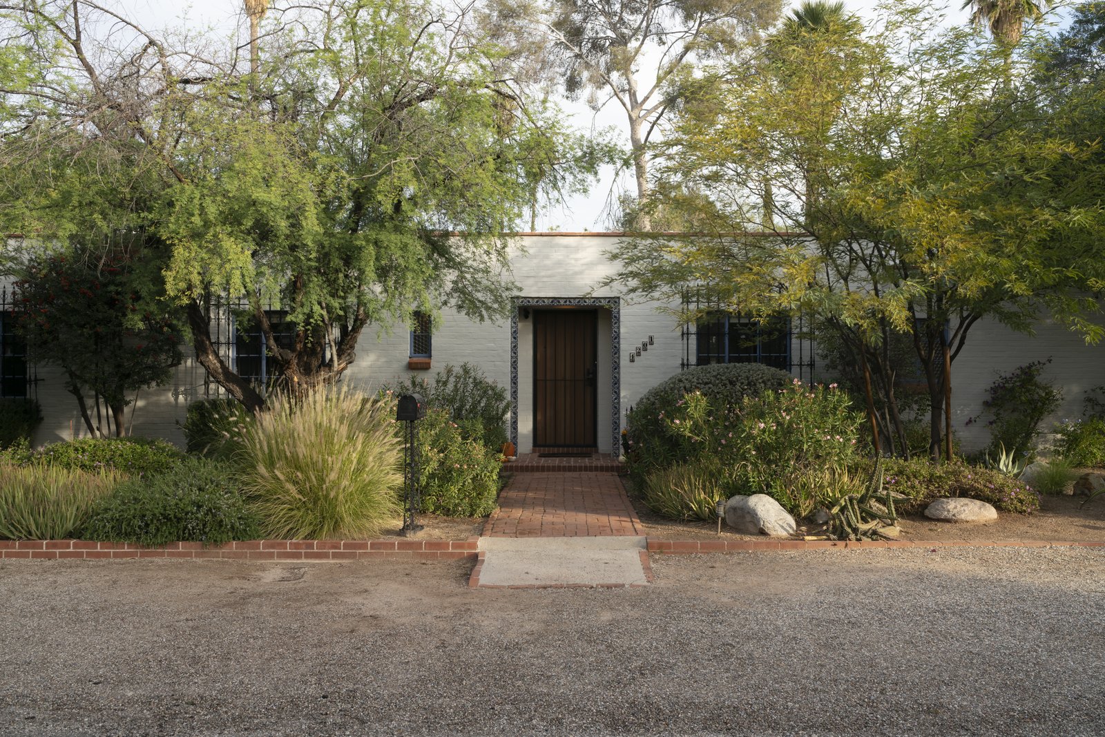 Photo 1 of 30 in Before & After: A Tucson Midcentury Gets a Surgically ...