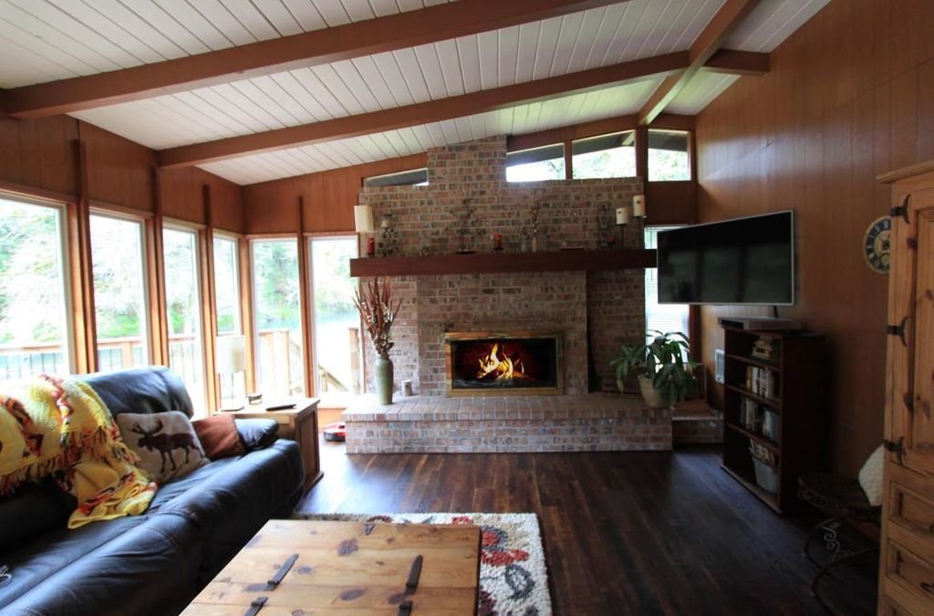 Photo 4 of 19 in 9 “Before & After” Cabin Renovations That Will Make ...