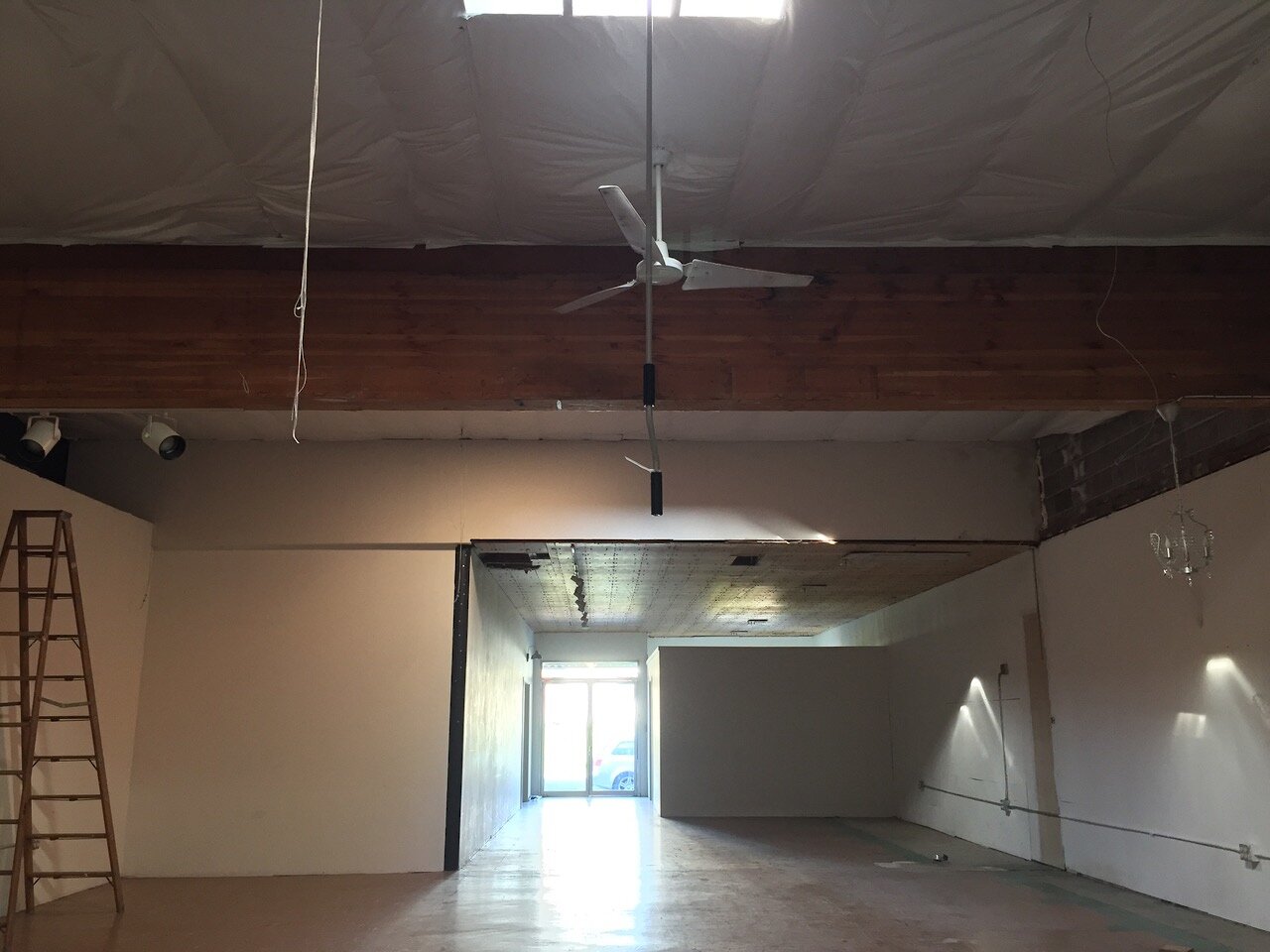 Photo 7 of 22 in Before & After: An Old Corner Store Becomes the ...