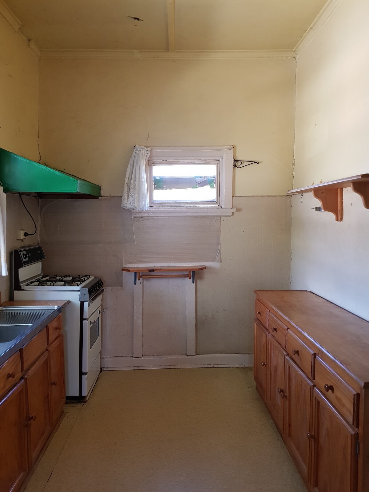 Photo 18 of 33 in Before & After: Twinning Homes in Melbourne Go From ...