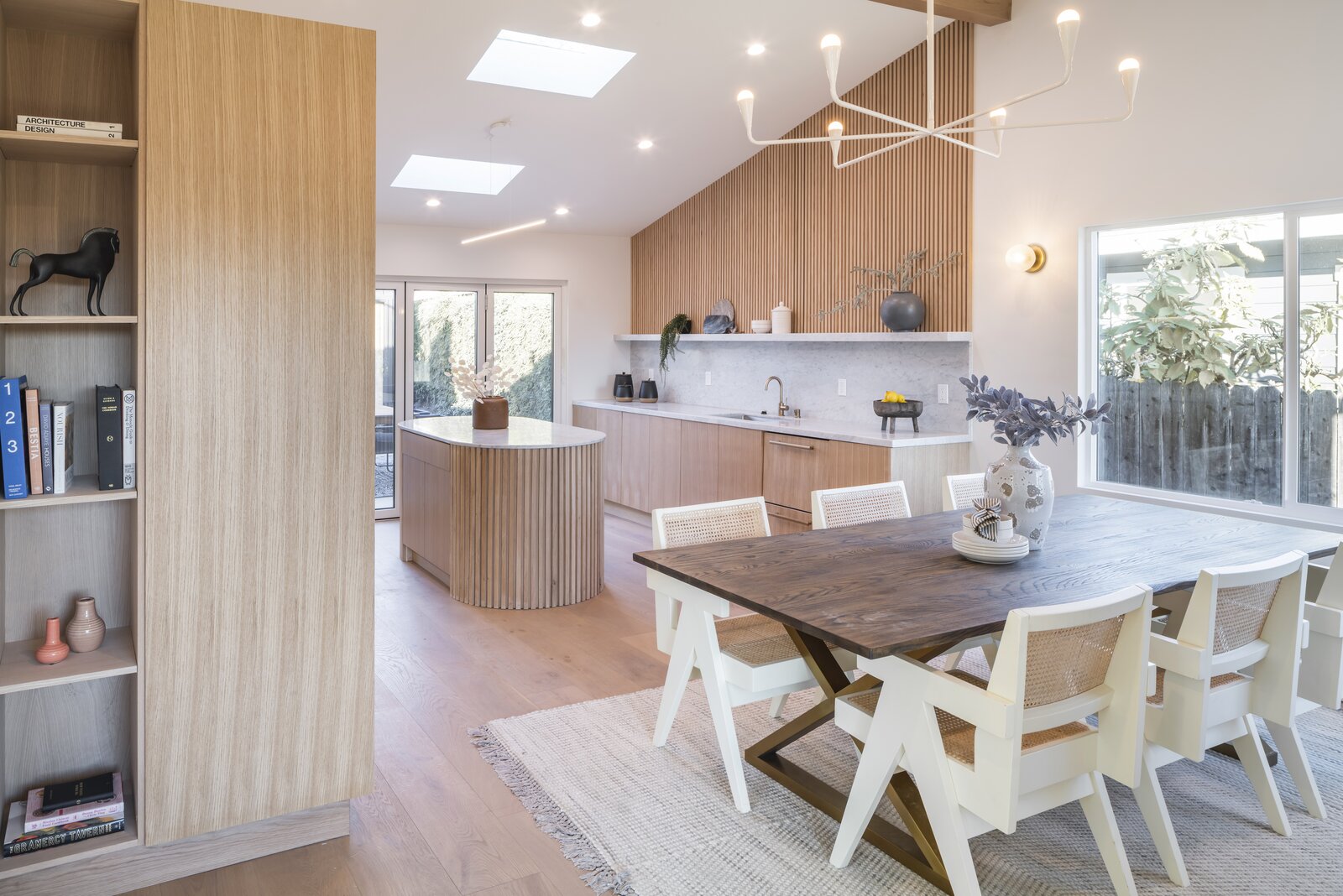 Photo 12 of 30 in Before & After: A Dark and Disjointed Los Angeles ...