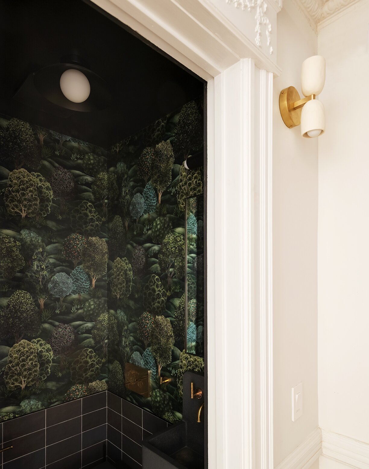 Photo 18 of 24 in Before & After: A Couple Fix Up a Dated Townhouse ...