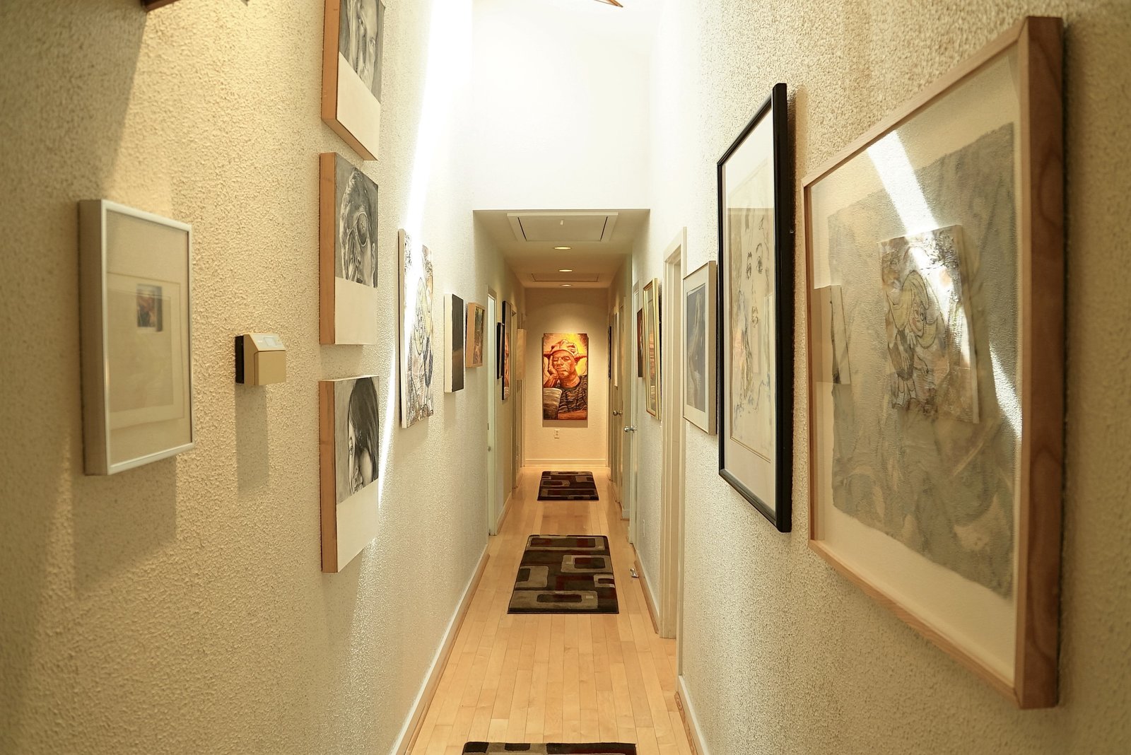 Photo 10 of 12 in Bailey/Friedlander House-Robert Greene Designed by ...