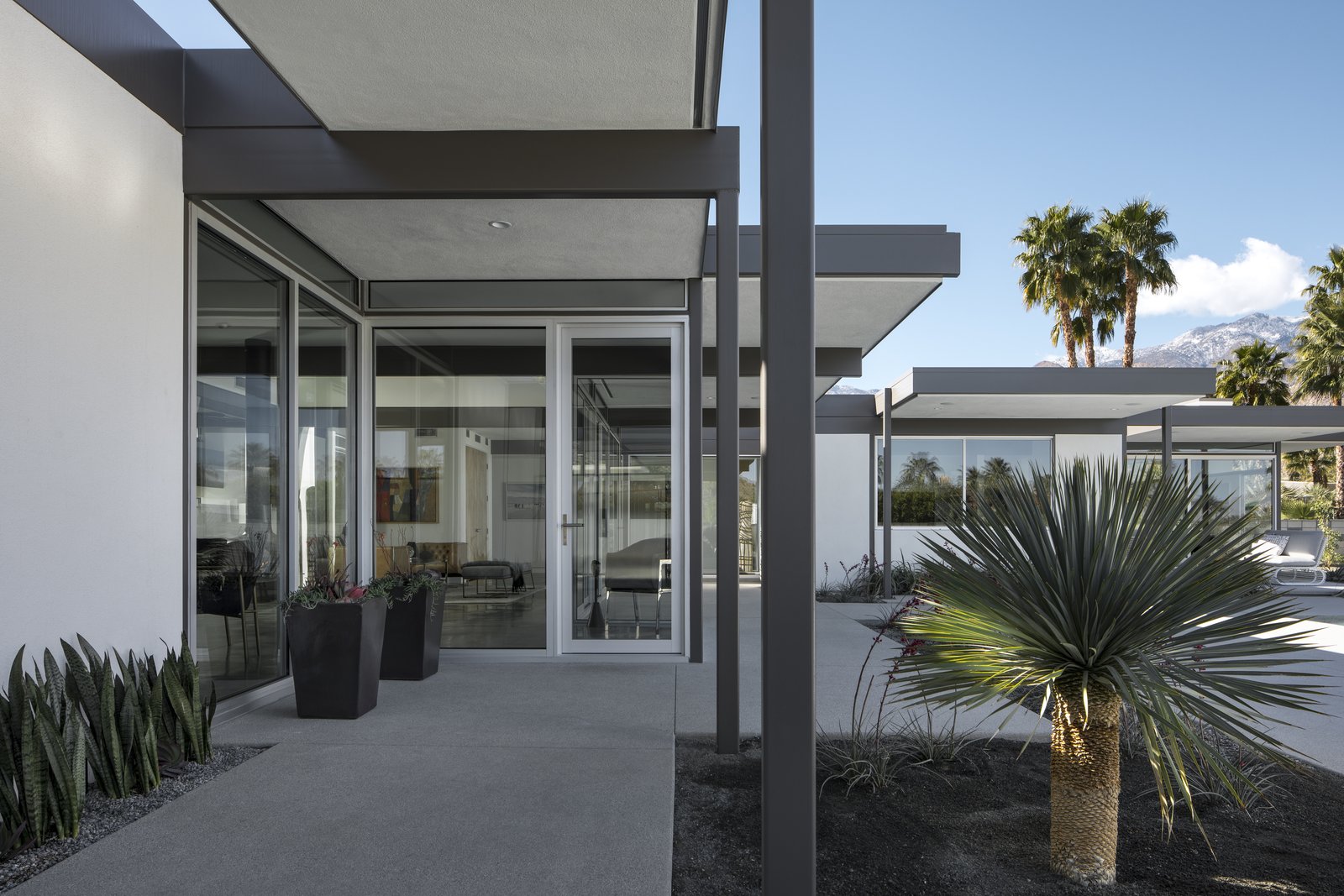 Photo 4 of 16 in The Last Donald Wexler–Designed Home Ever Built Asks ...