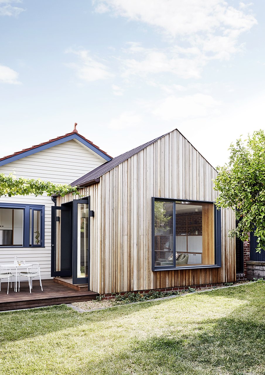 Photo 3 of 14 in A Compact Australian Bungalow Grows Grander With a ...