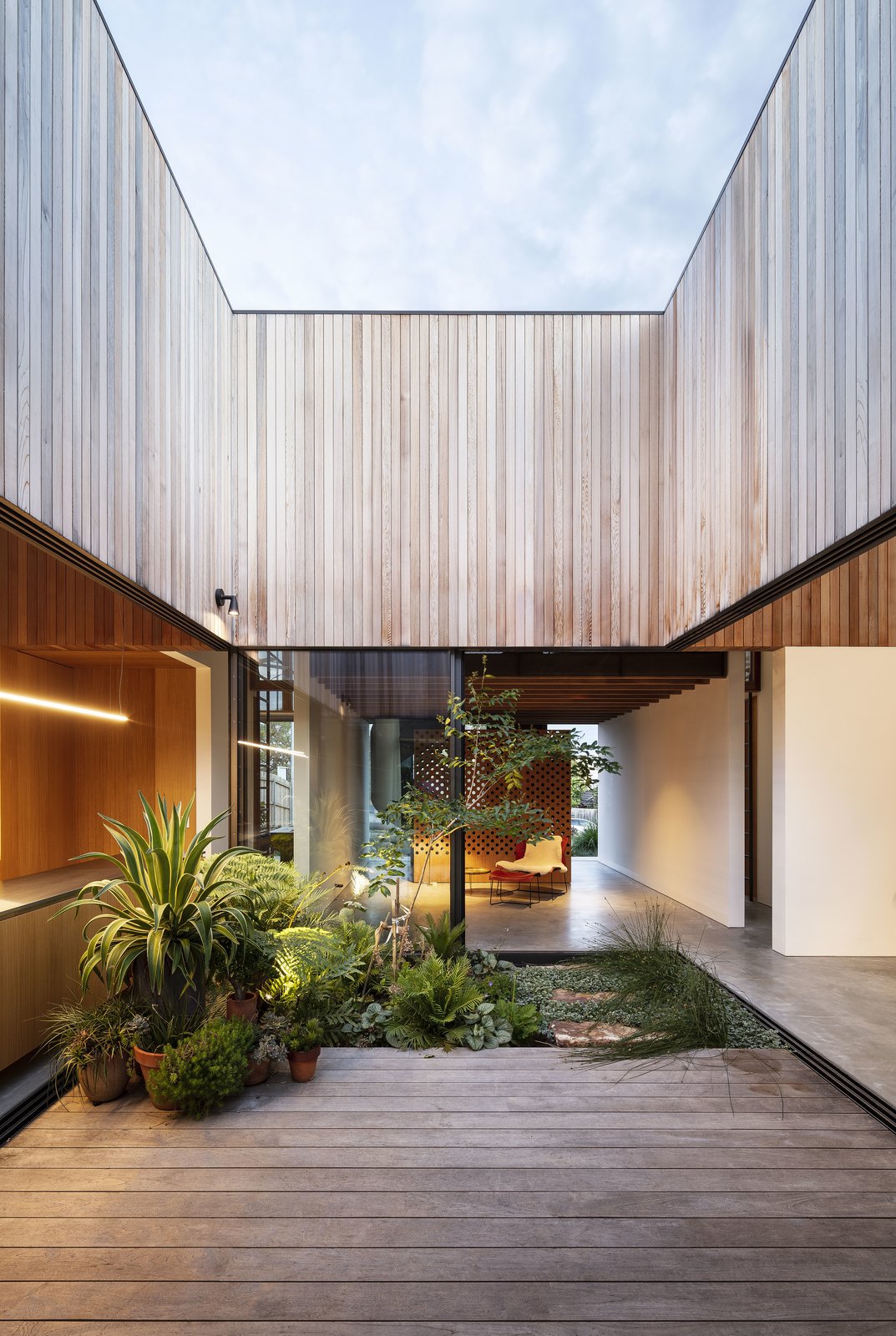Photo 4 of 12 in A Lush Garden Is the Hidden Heart of This Courtyard ...