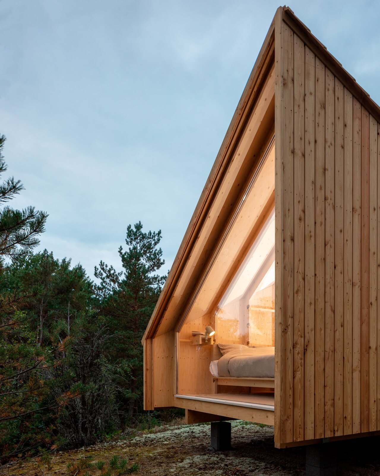 Photo 13 of 17 in Choose Your Own Adventure With a Finnish Prefab Pod ...