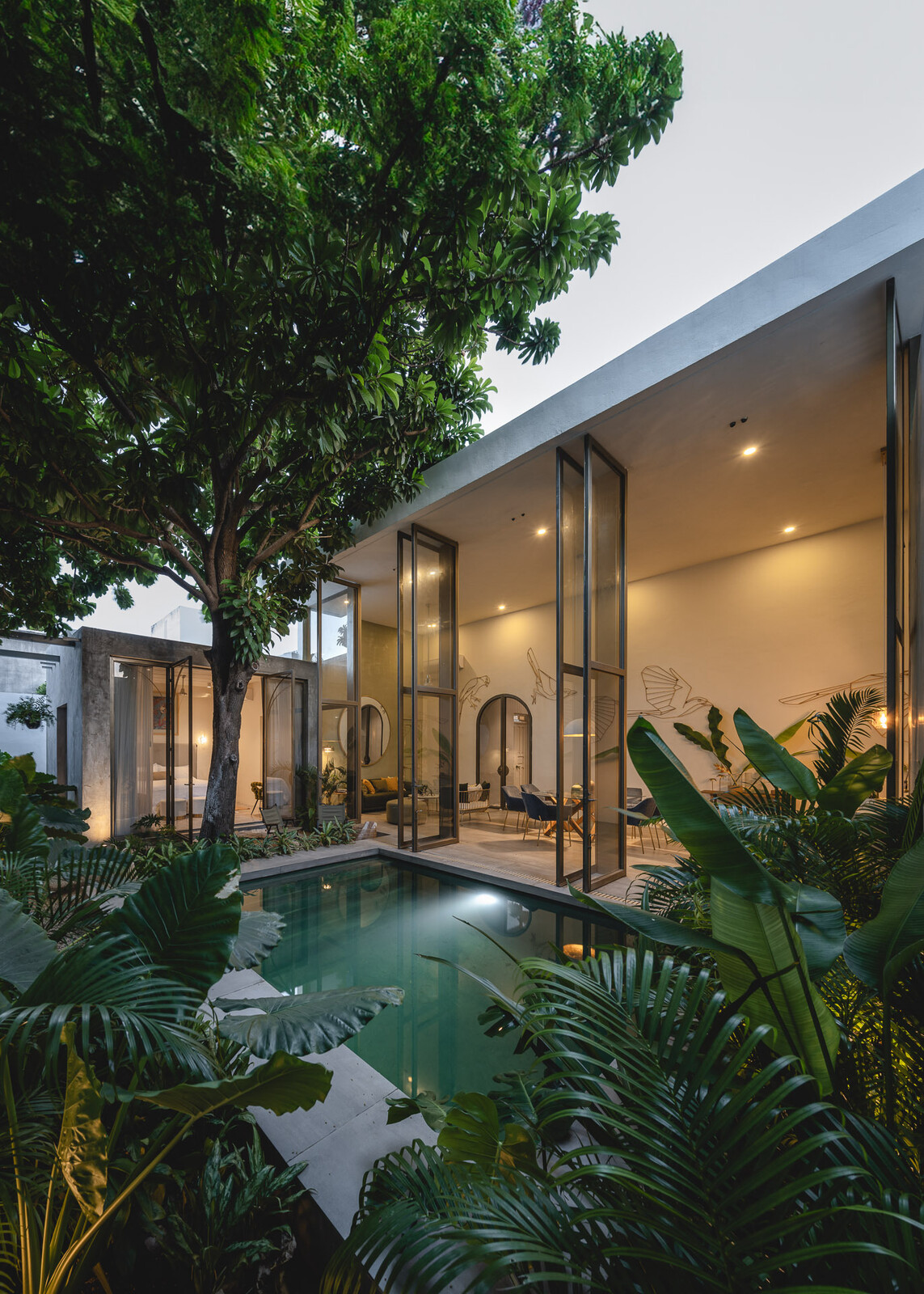 Photo 9 of 18 in Yucatan Jay House by Taller Estilo Arquitectura - Dwell