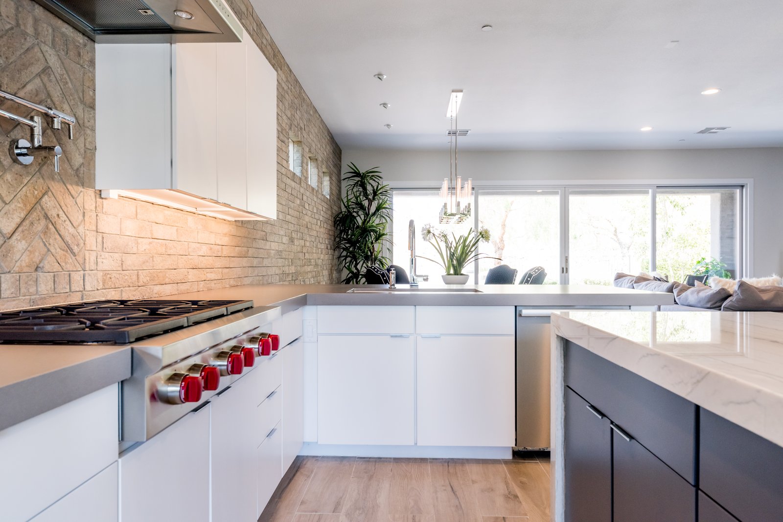 Photo 3 of 12 in Vegas Luxe by Jeffrey Florentine - Dwell