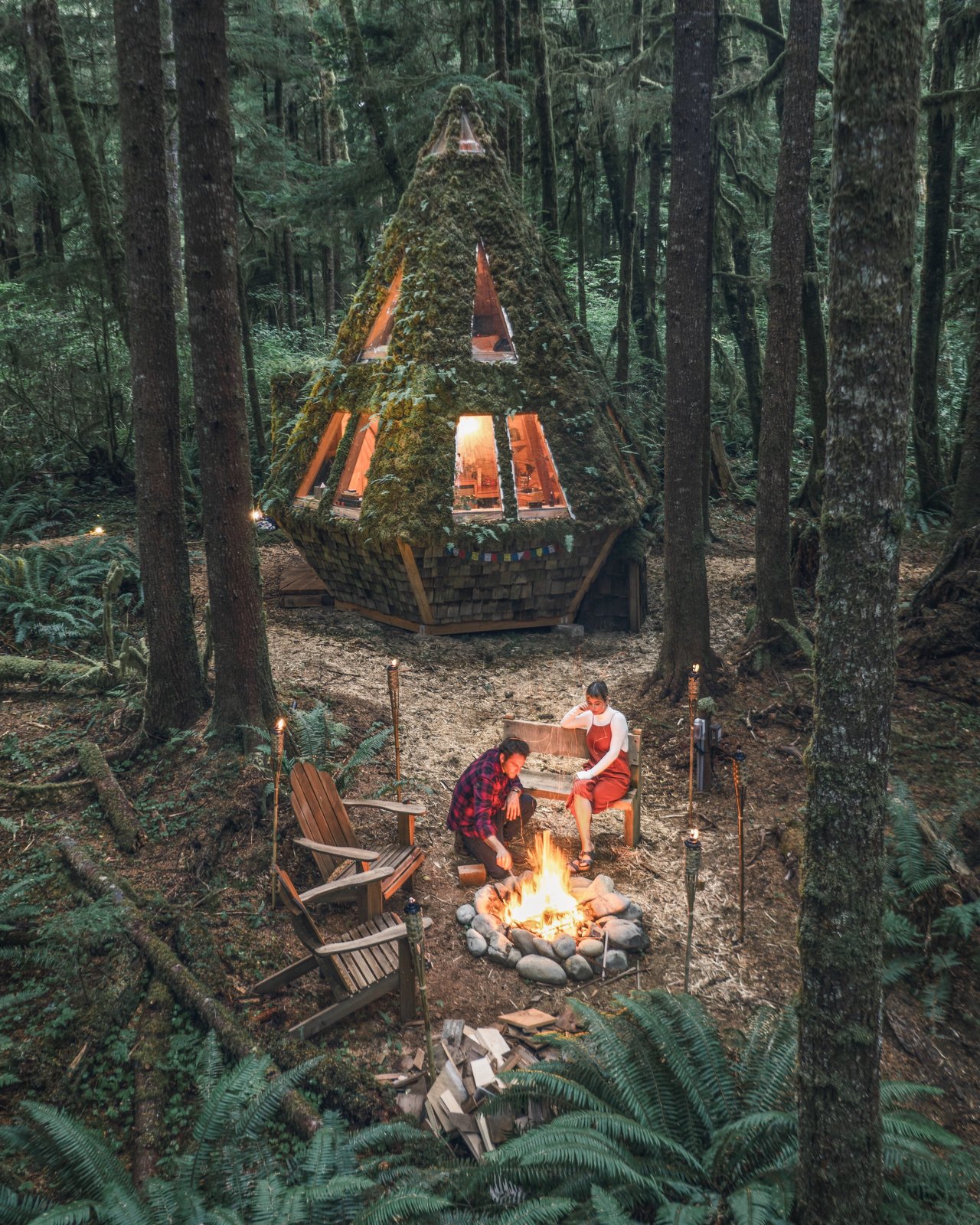 Photo 13 of 13 in This Dreamy Diamond Cabin Is Straight Out of a Fairy ...
