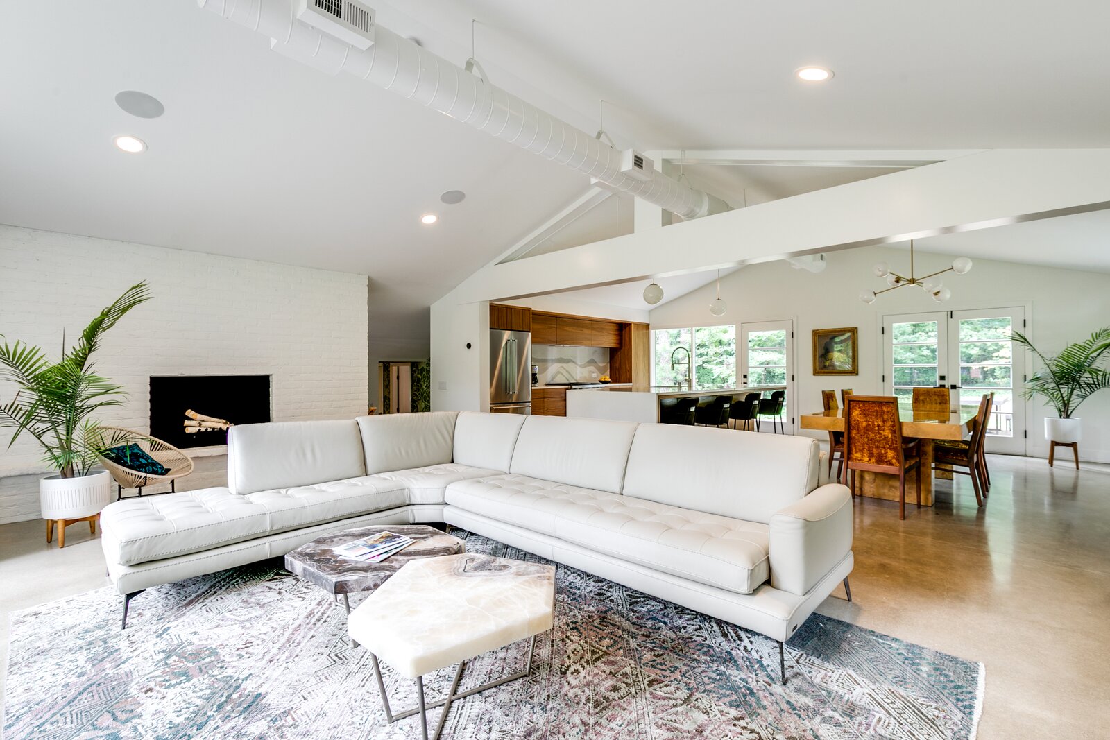 Photo 11 of 26 in Before & After: A Thoughtful Renovation Revives a ...