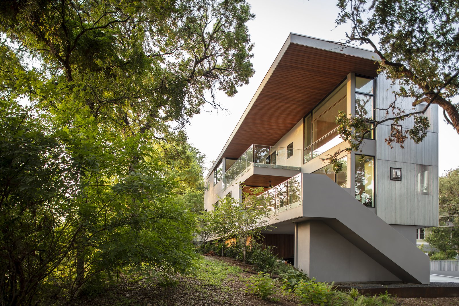 Photo 5 of 11 in Edgecliff Residence by Miró Rivera Architects - Dwell