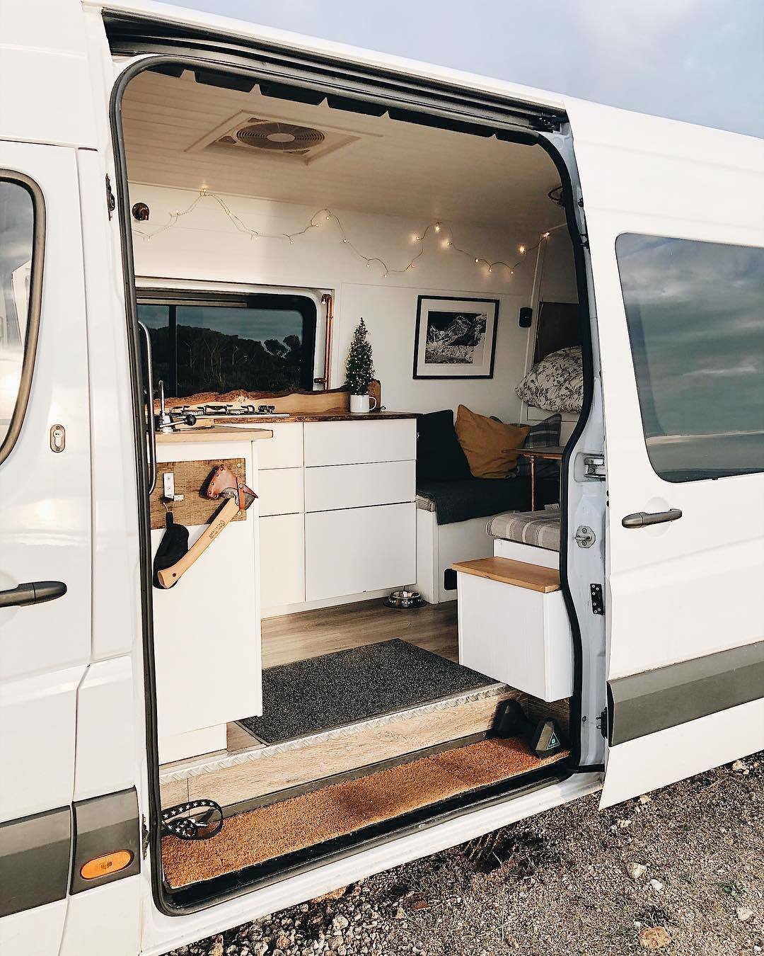 Photo 37 of 45 in 10 Van-Lifers You Should Follow on Instagram Right ...