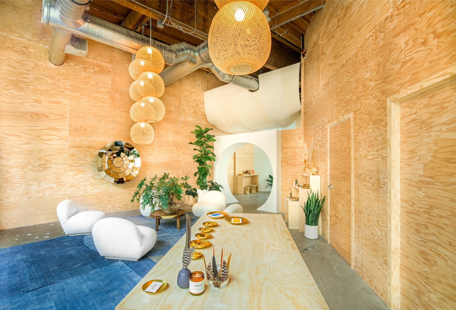 Photo 4 of 11 in Hawking Massages With a Social Purpose, Lifehood Is a ...