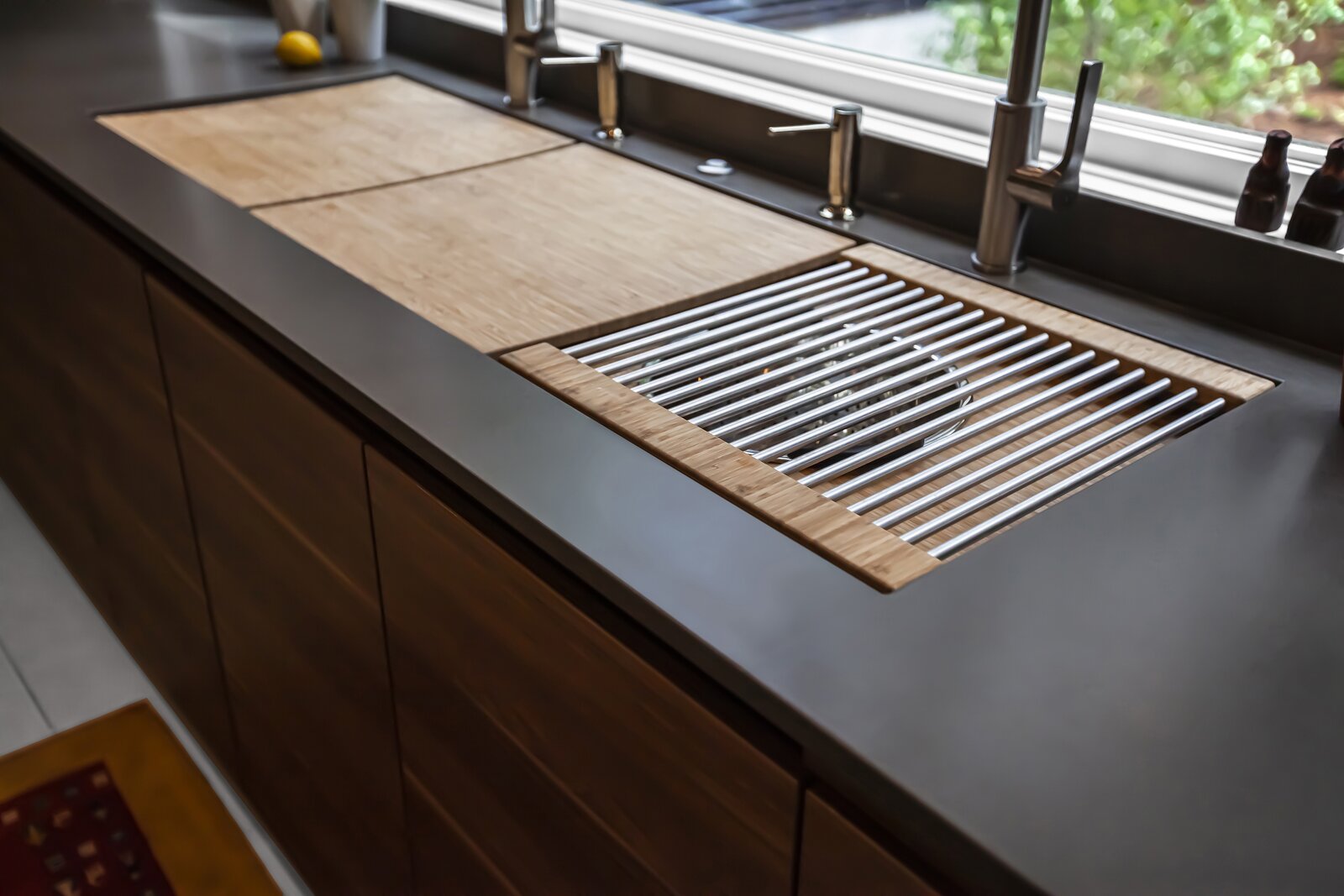 Photo 1 of 40 in Bridge House by HAUS | Architecture For Modern ...