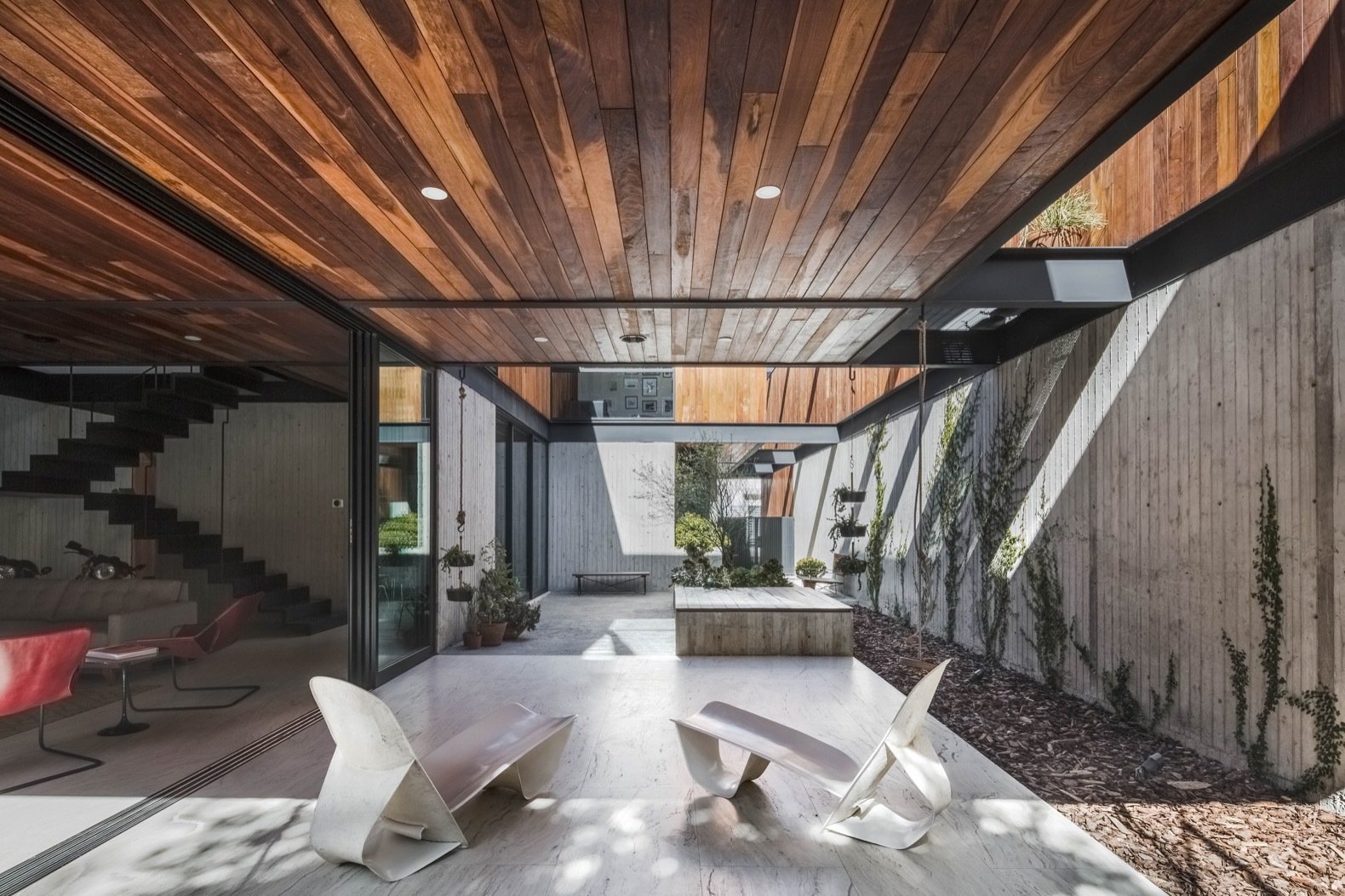 Photo 8 of 17 in A Modern Mexican Home Rises With Vertical Timber ...