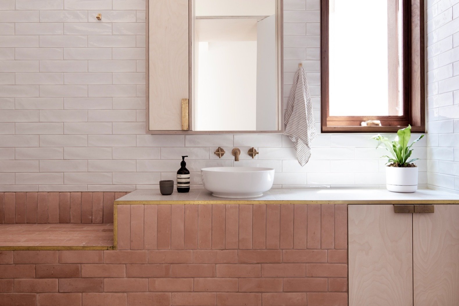 Photo 11 of 18 in Reclaimed Brick Ties Together a Sustainable ...