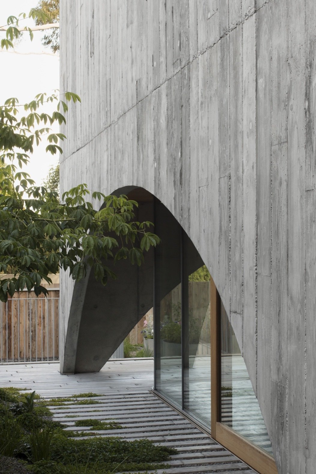 Photo 3 of 24 in Concrete Arches Shroud a Minimalist Forever Home in a ...