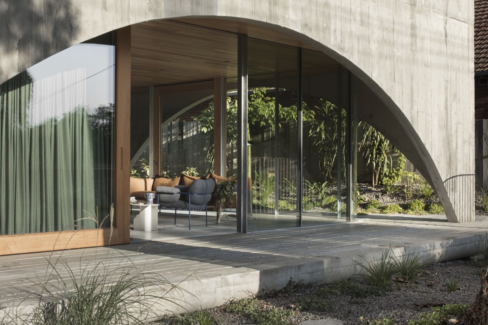 Photo 4 of 24 in Concrete Arches Shroud a Minimalist Forever Home in a ...