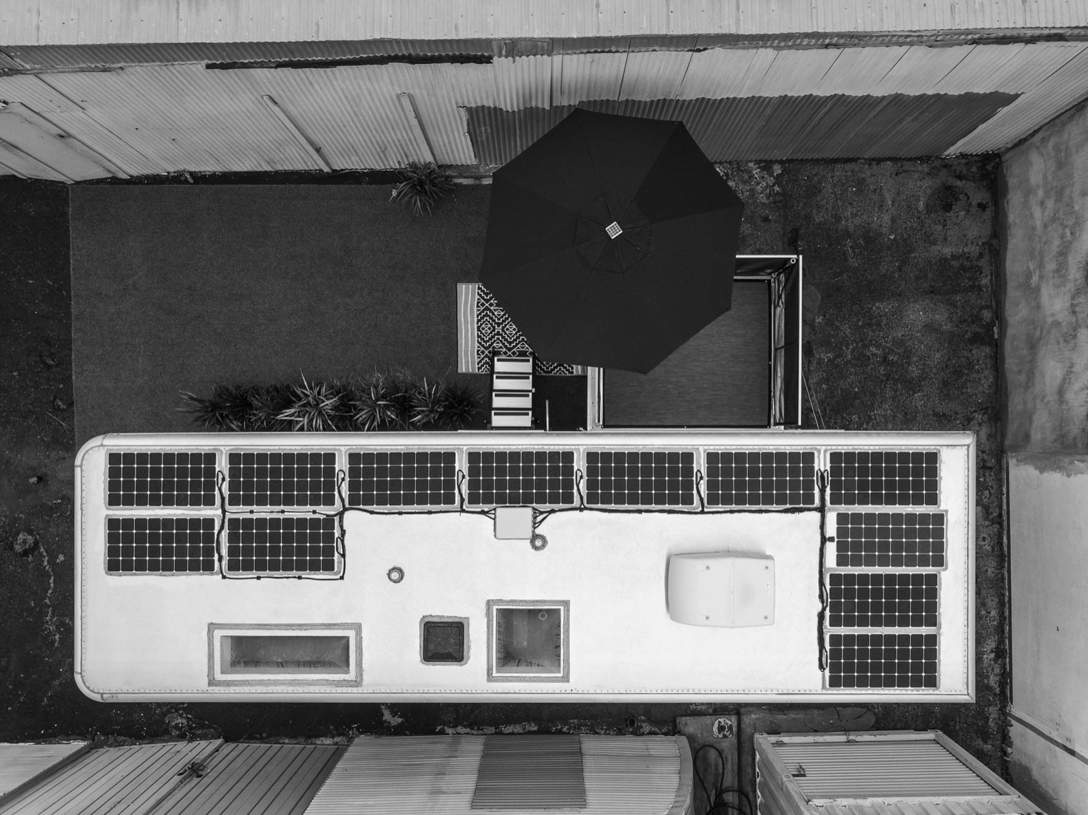 Photo 4 of 20 in Living Vehicle Unveils 3 New Solar-Powered Trailers ...