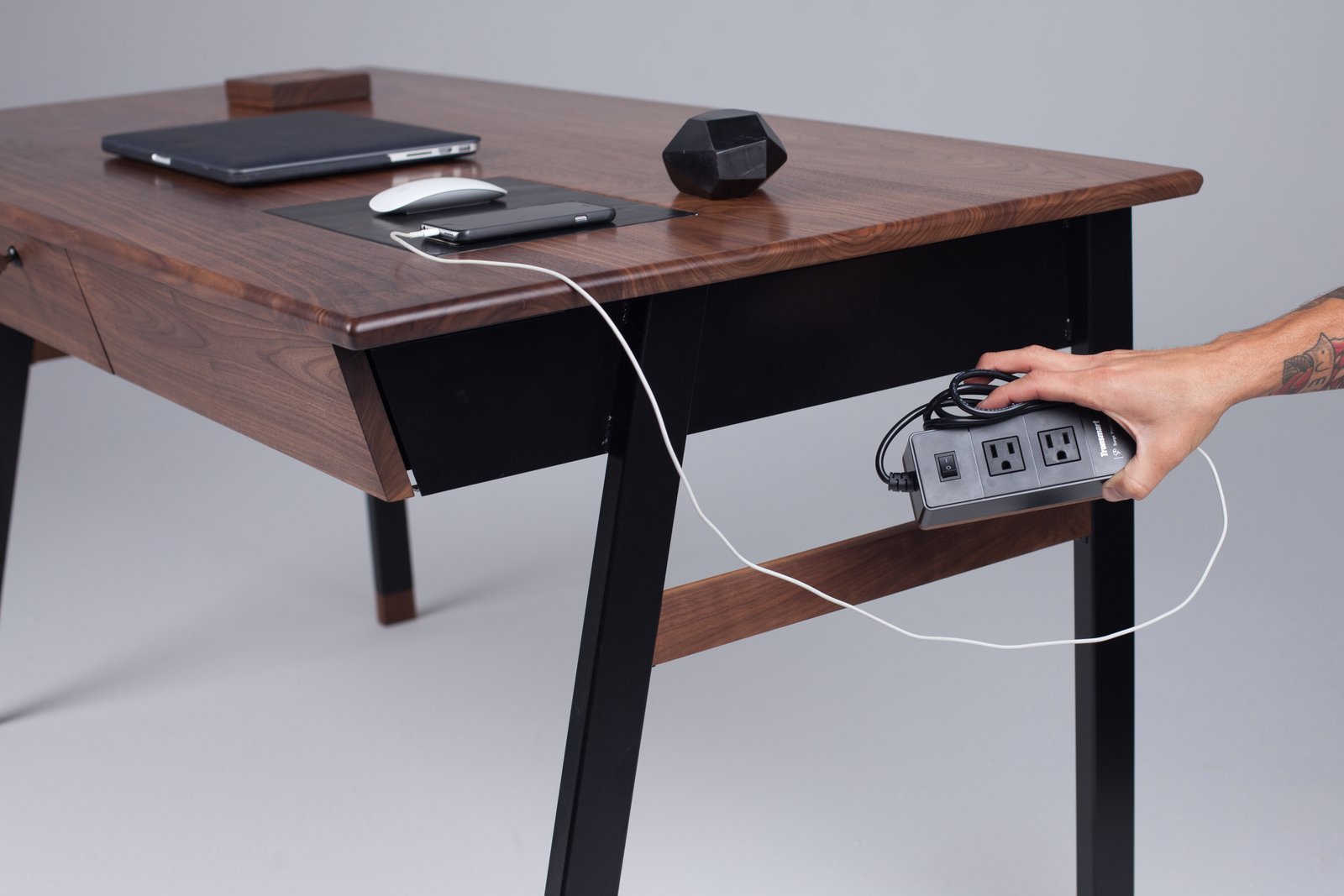 Photo 8 of 8 in Agent Desk by Sean Wooolsey Studio - Dwell