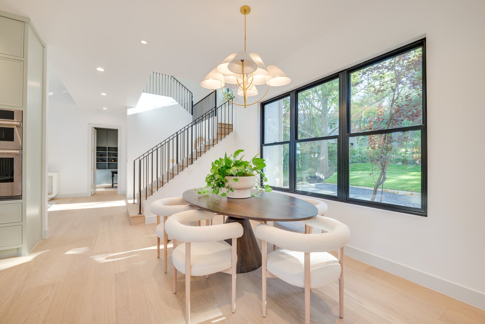 Photo 12 of 12 in This Austin, Texas Home Boasts a Color Palette ...