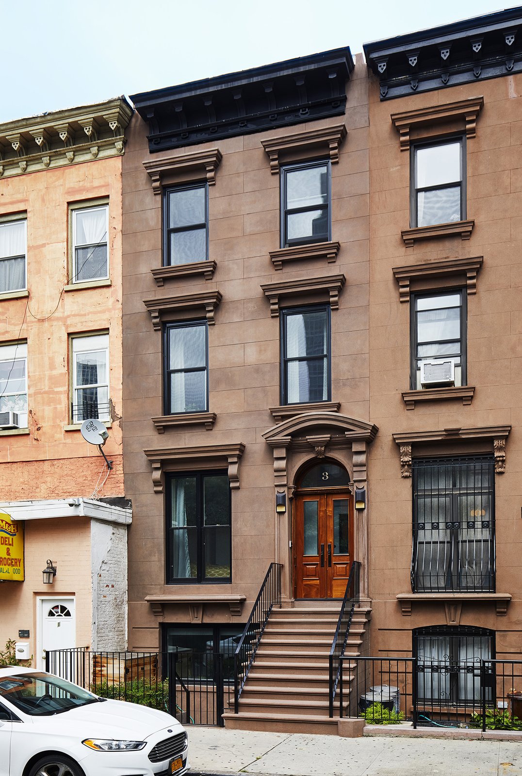 Photo 4 of 15 in The Residence at St. Felix Street by Peter Miller - Dwell