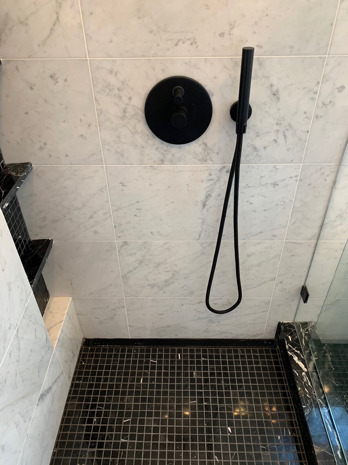 Photo 6 of 8 in Venice Beach Bathroom Remodel by George Patrick Elian ...