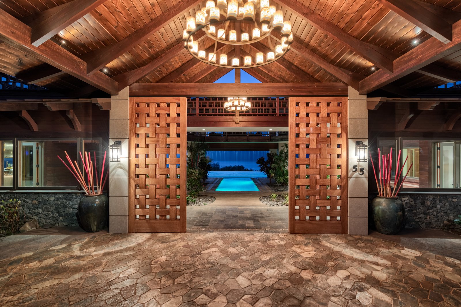 Photo 5 of 15 in 14 Surprising Front Doors That Beckon You Inside from ...