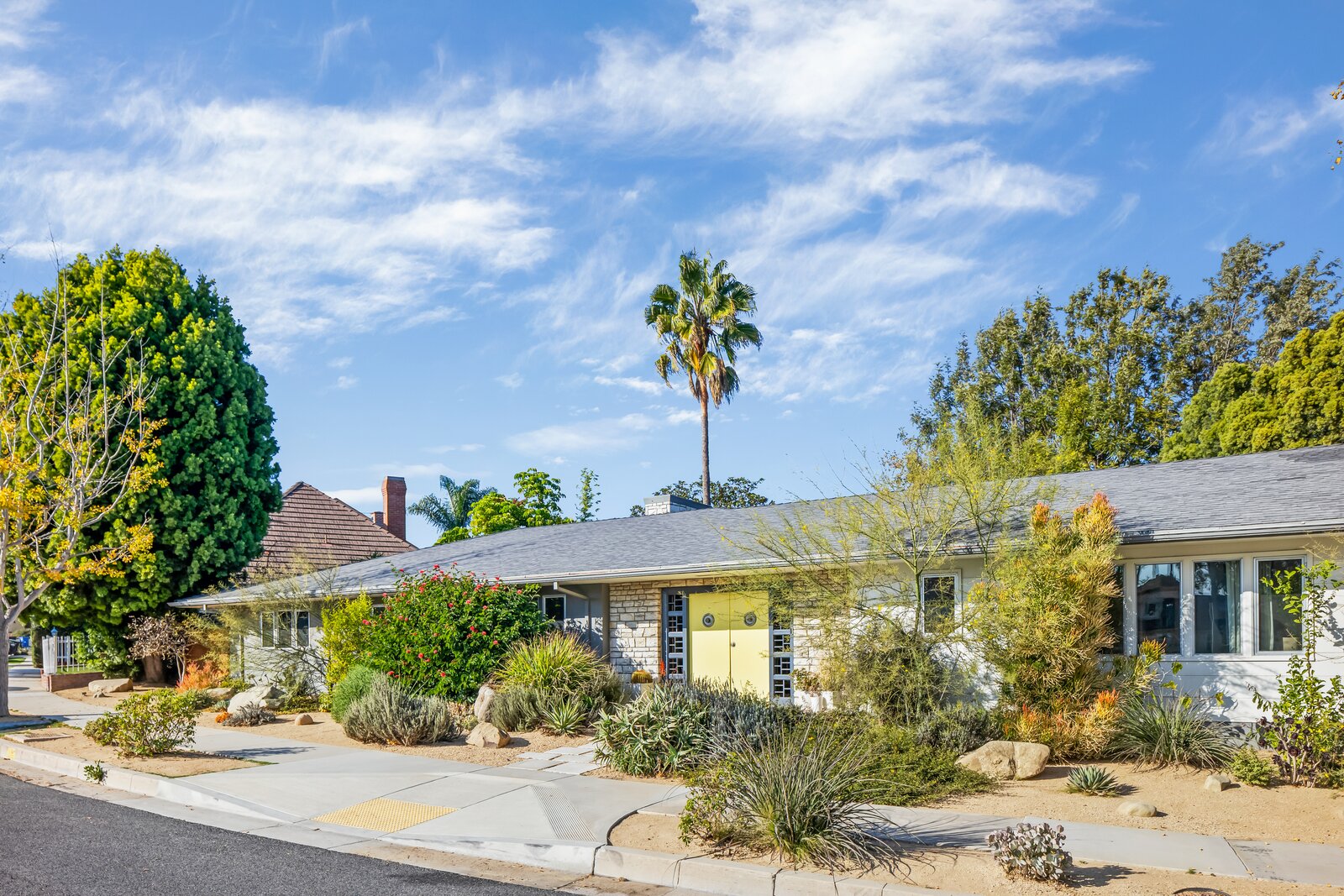 Crestway Dr. Modern Home by Letter Four, INC on Dwell