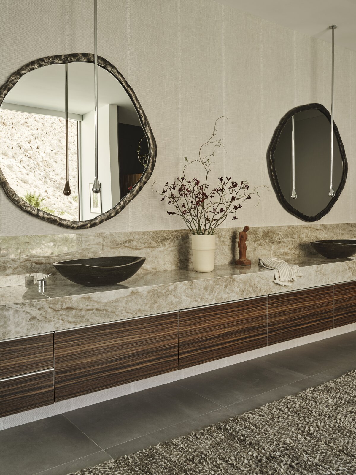 Photo 15 of 21 in The Dream House by Deirdre Doherty Interiors - Dwell