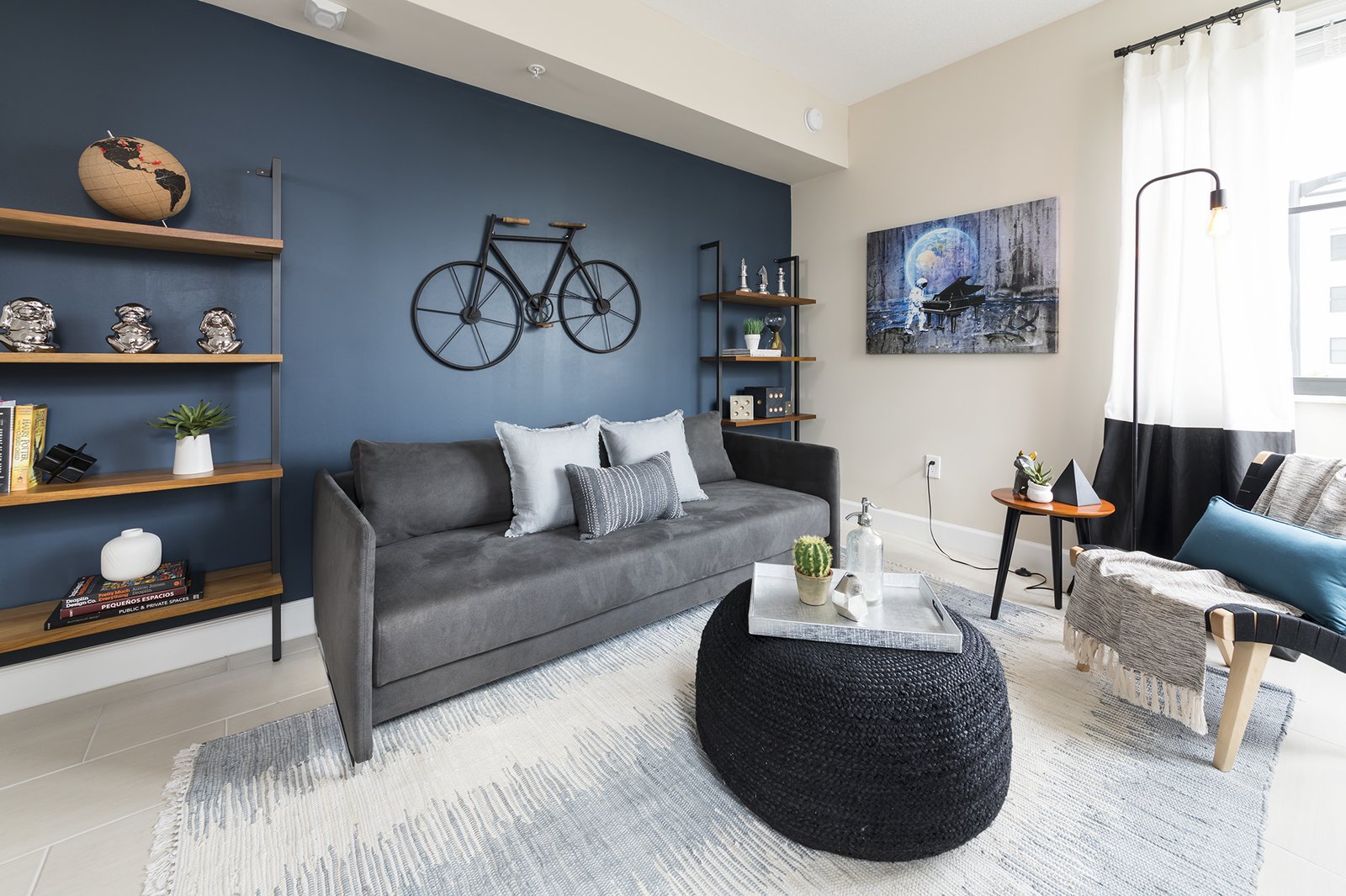 Photo 3 of 49 in The "True Blue" Apartment by Francis Dominguez - Dwell