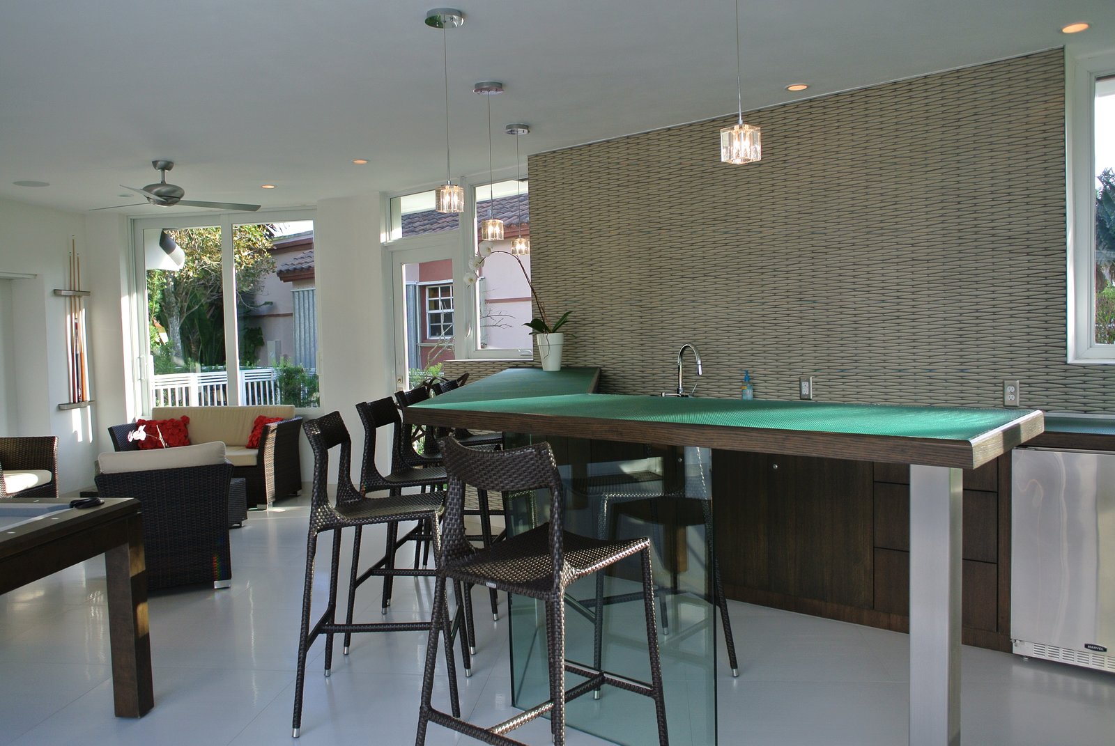 Photo 1 of 36 in Doral Estate House by PG Studio Inc. - Dwell