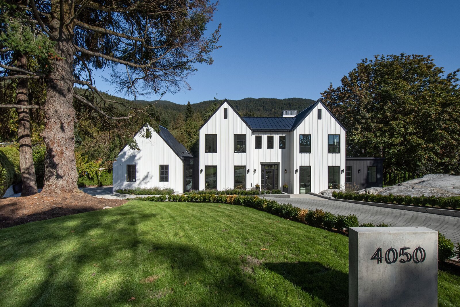 Photo 1 of 15 in Modern Farmhouse by Oksfeldt by Mel Montgomery ...