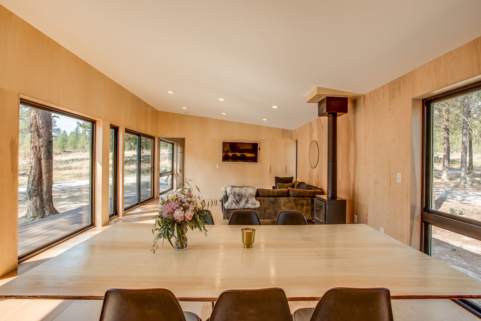 Photo 7 of 16 in The Hideout Cabin by PRDG architecture + design - Dwell