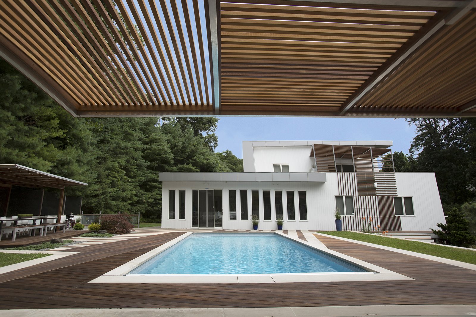 Photo 11 of 18 in The Summer House by Azin Valy - Dwell