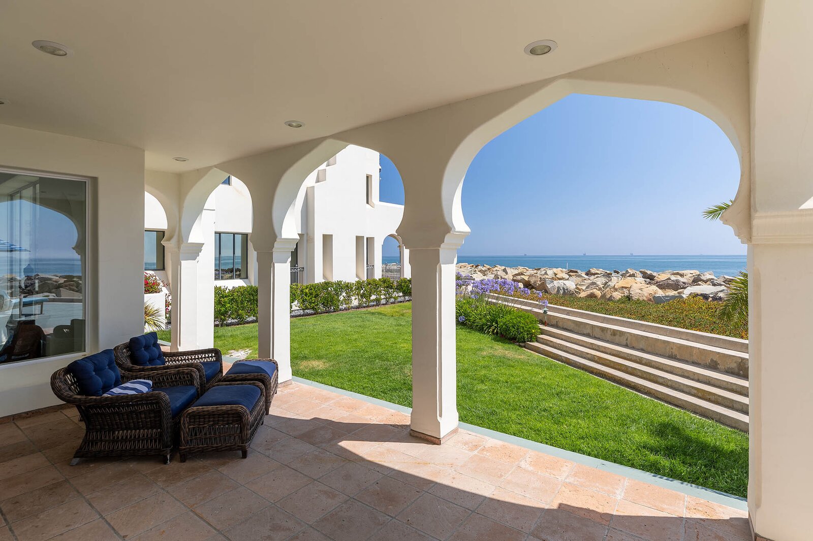 Photo 5 of 12 in Sand Point Beach Villa at Casa Blanca by Susan ...