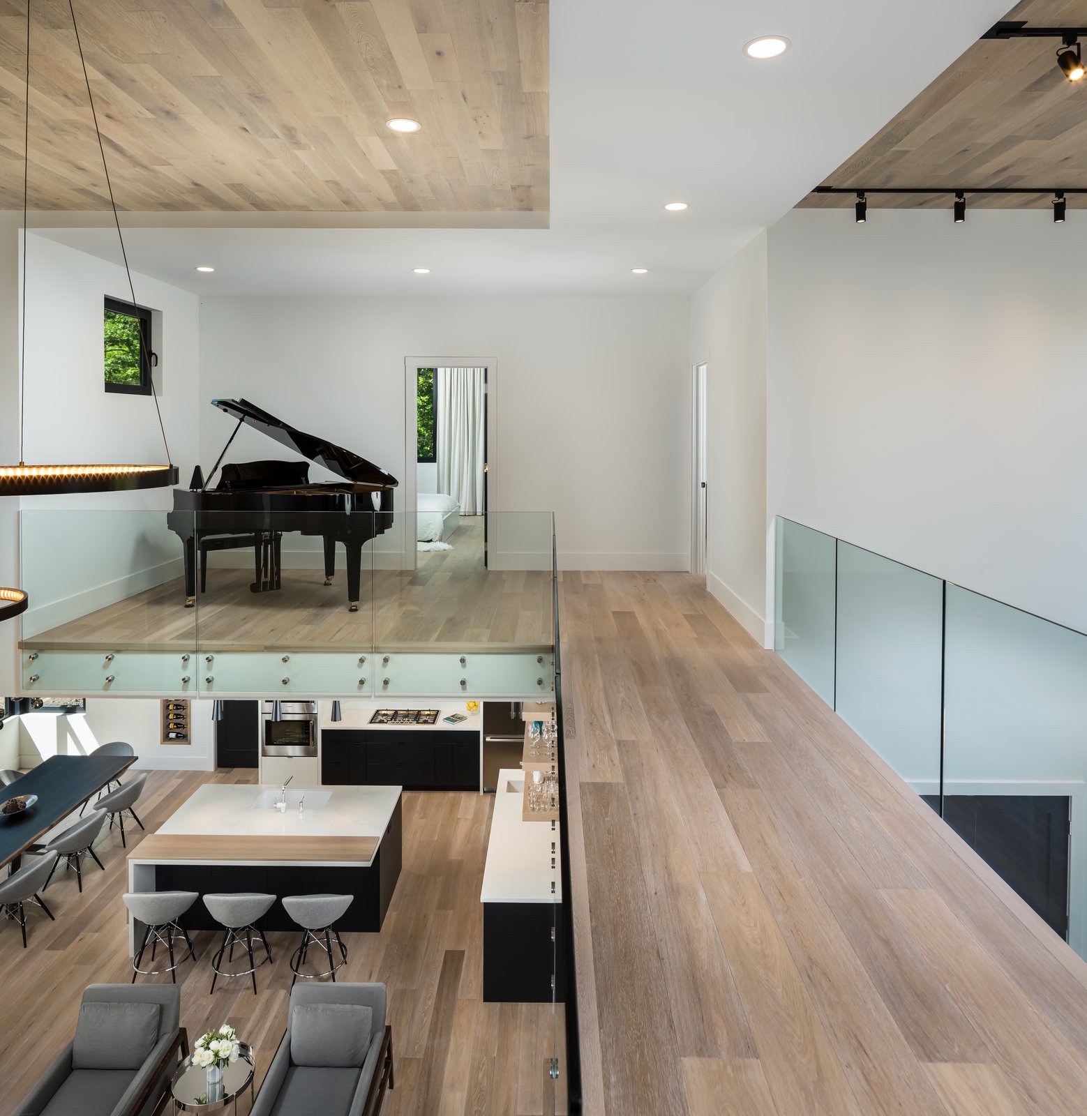 Photo 13 of 15 in Modern Integrated Home by Alexis Farrell - Dwell